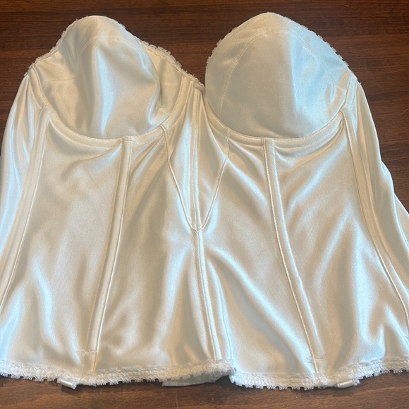 Carnival | Intimates & Sleepwear | Carnival Corset In White | Poshmark